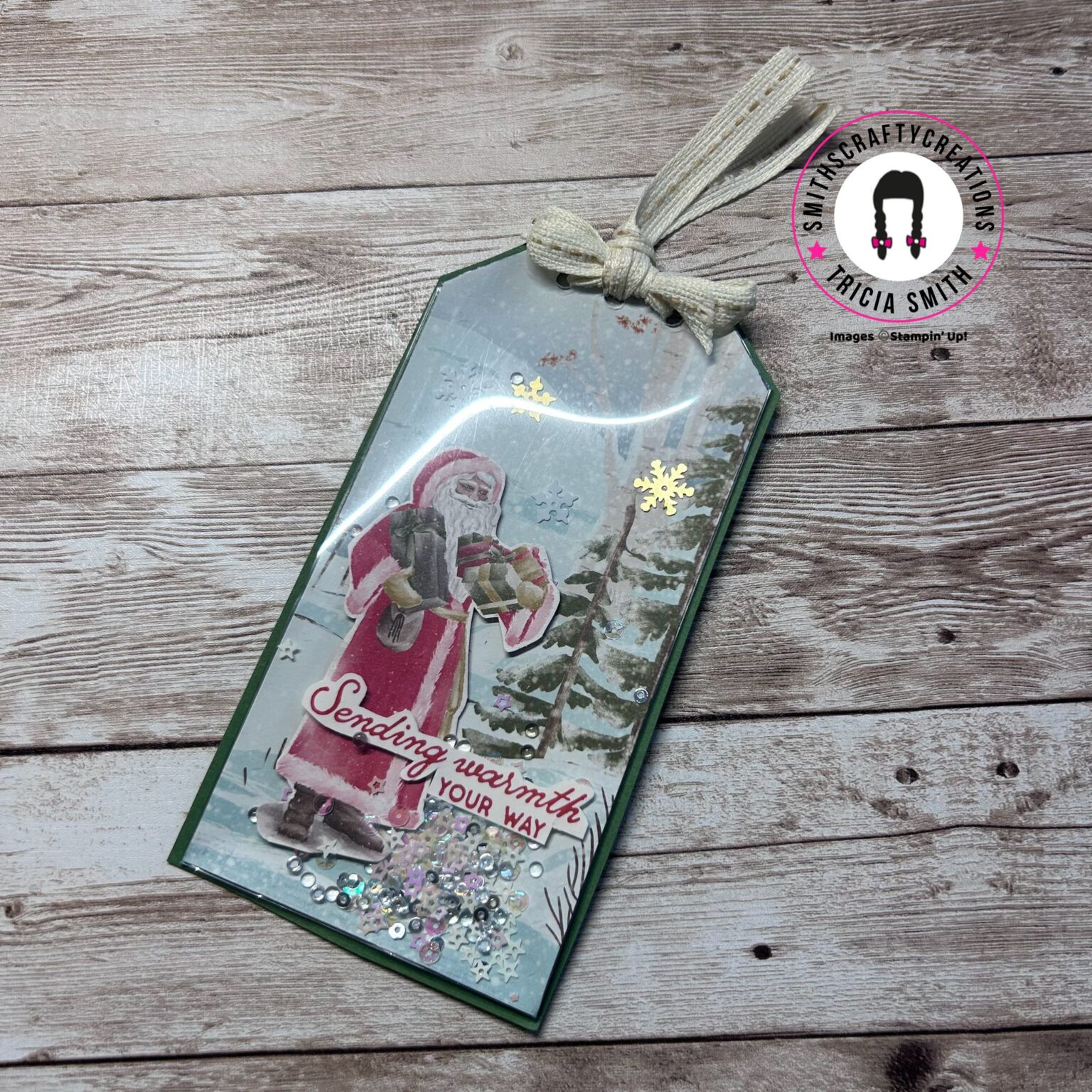Traditional Christmas Shaker Tag